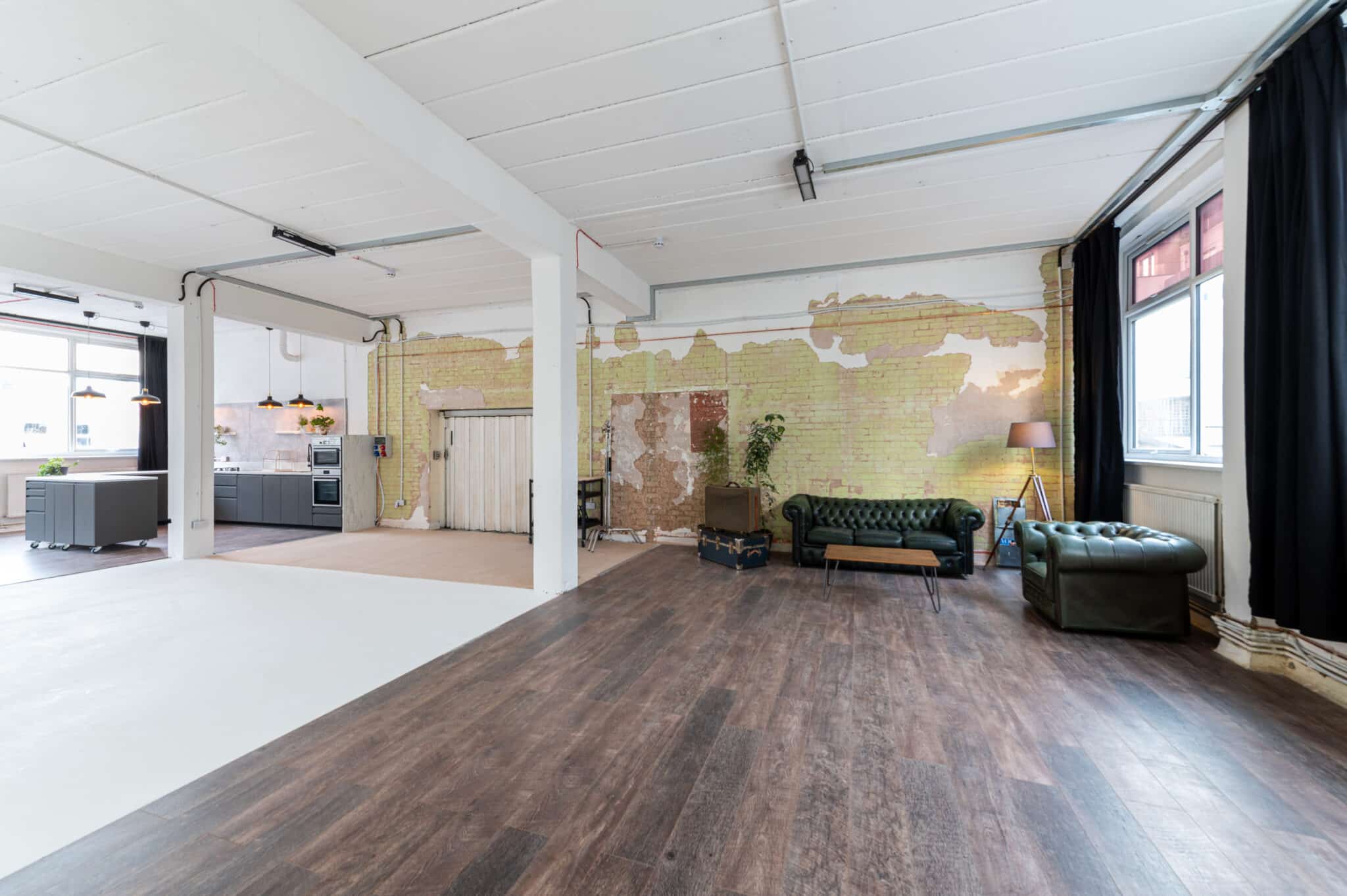 Reasons to use a Photography Studio | 69 drops studios